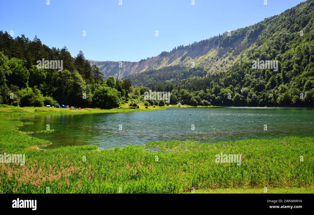 Suluklu Lake in Bolu, Turkey Stock Photo - Alamy