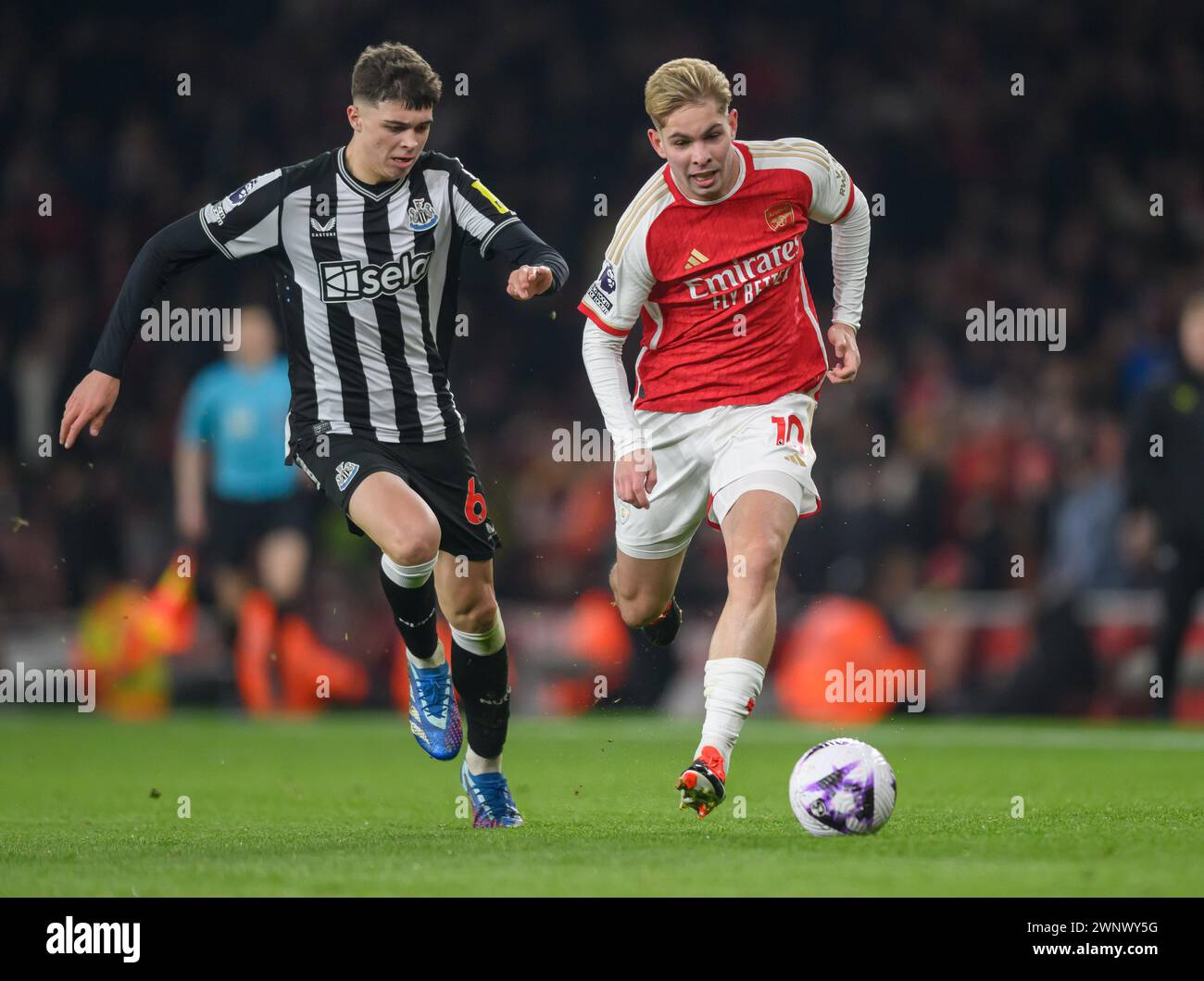Emile smith rowe arsenal 2024 hi-res stock photography and images - Alamy