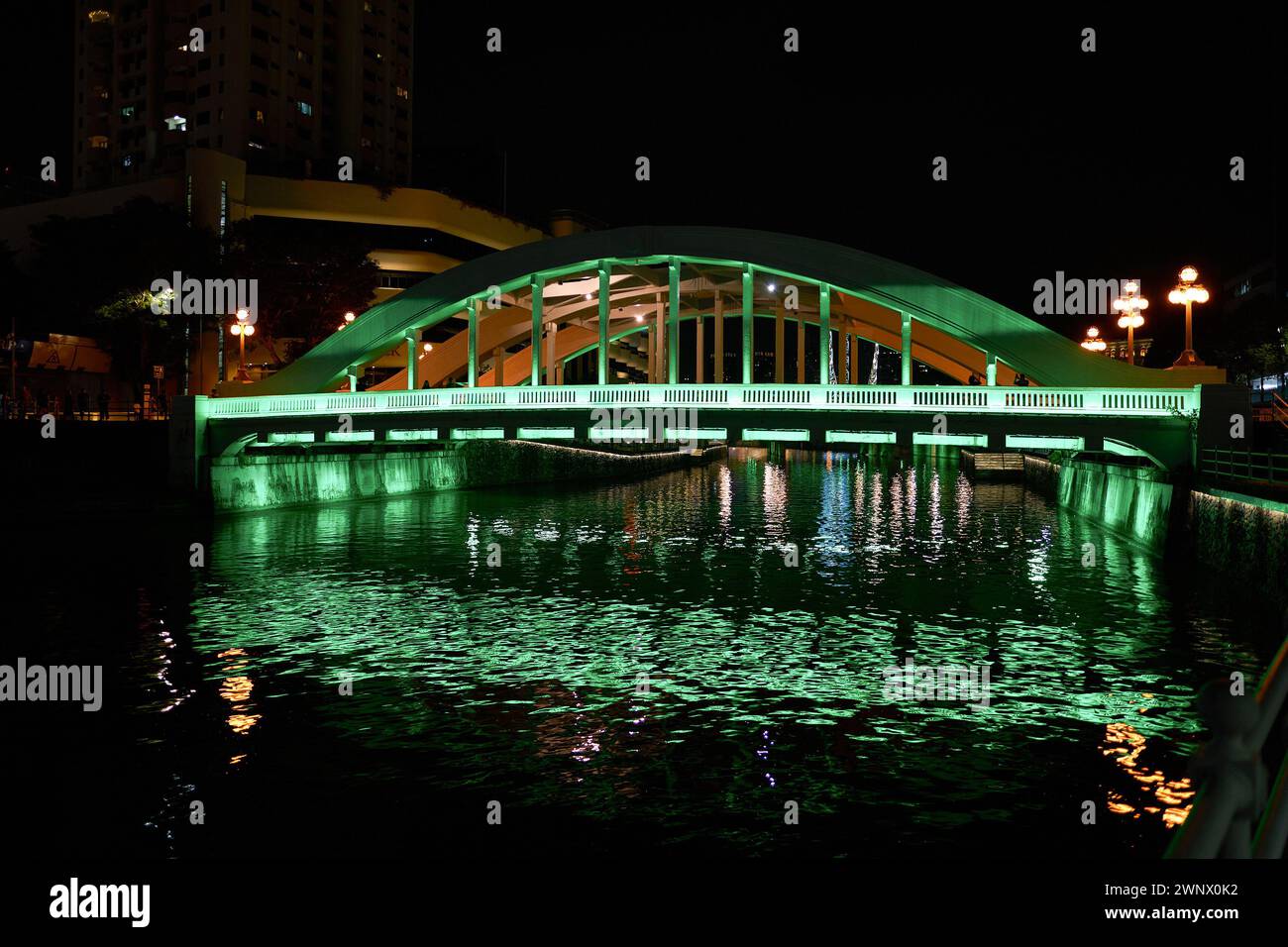 SINGAPORE - NOVEMBER 04, 2023: view of Elgin Bridge at nighttime. Elgin ...
