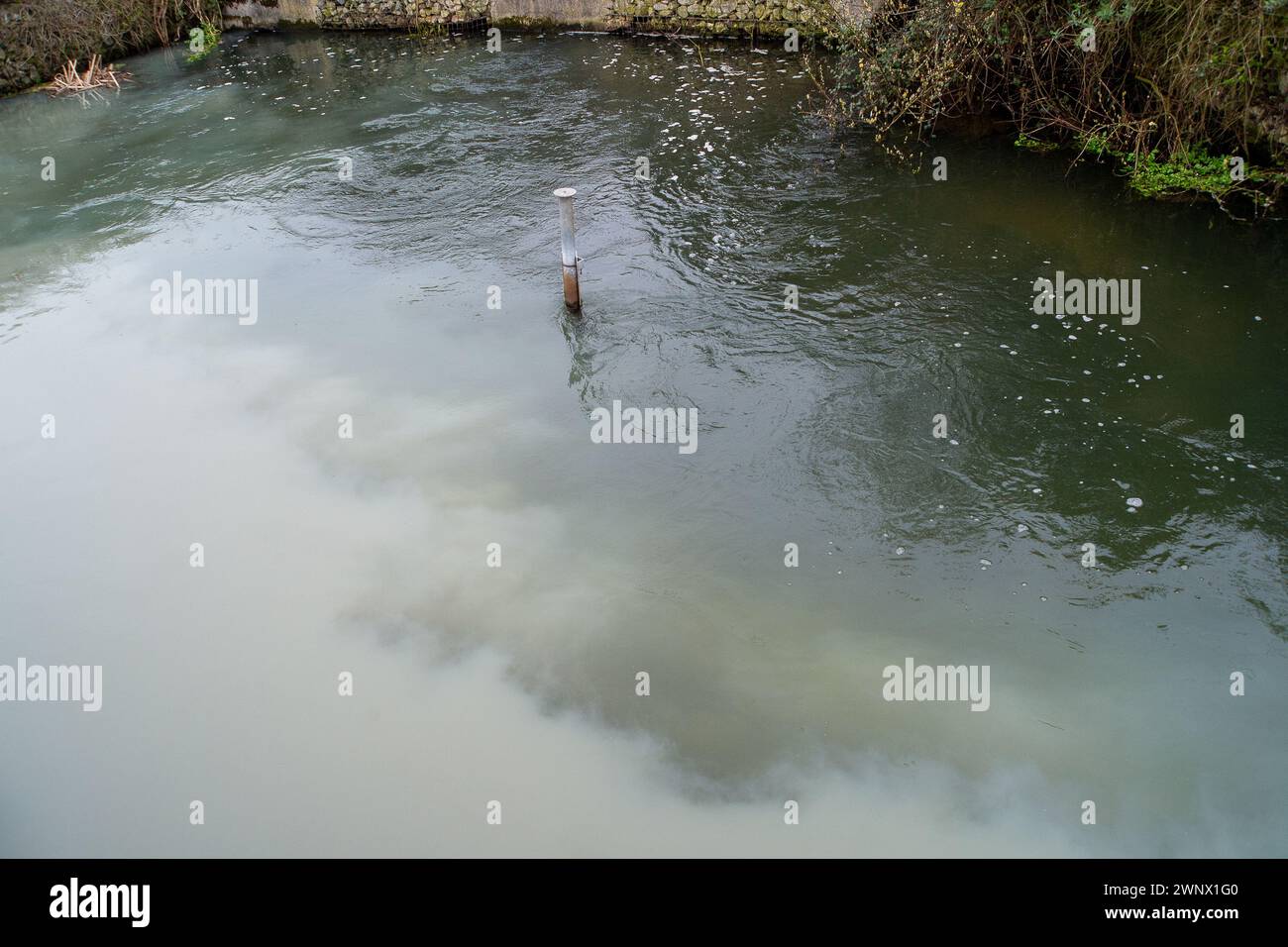 Slough, UK. 4th March, 2024. Thames Water are discharging sewage from ...