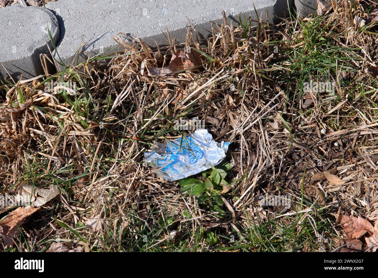Rubbish litter concept hi-res stock photography and images - Alamy