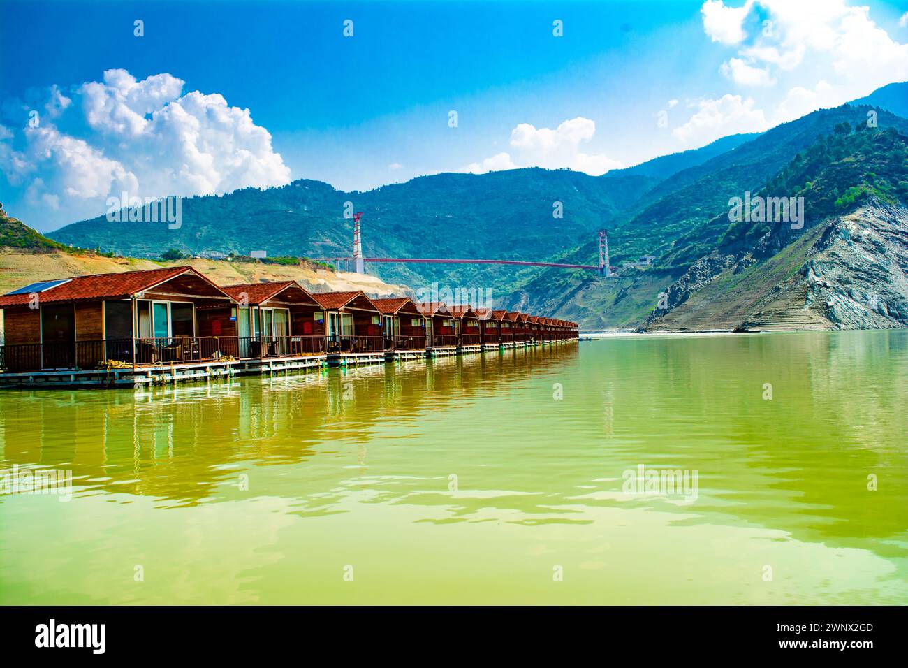 Floating Huts on tehri lake, Floating resort on tehri lake, Uttarakhand ...