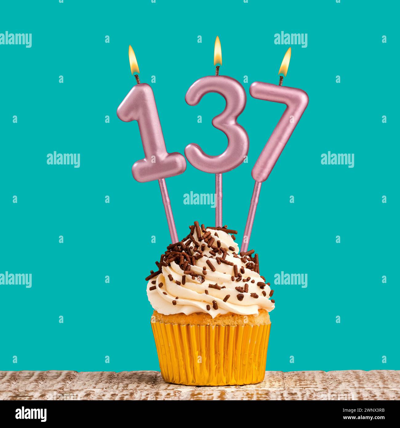 Birthday 137 hi-res stock photography and images - Alamy