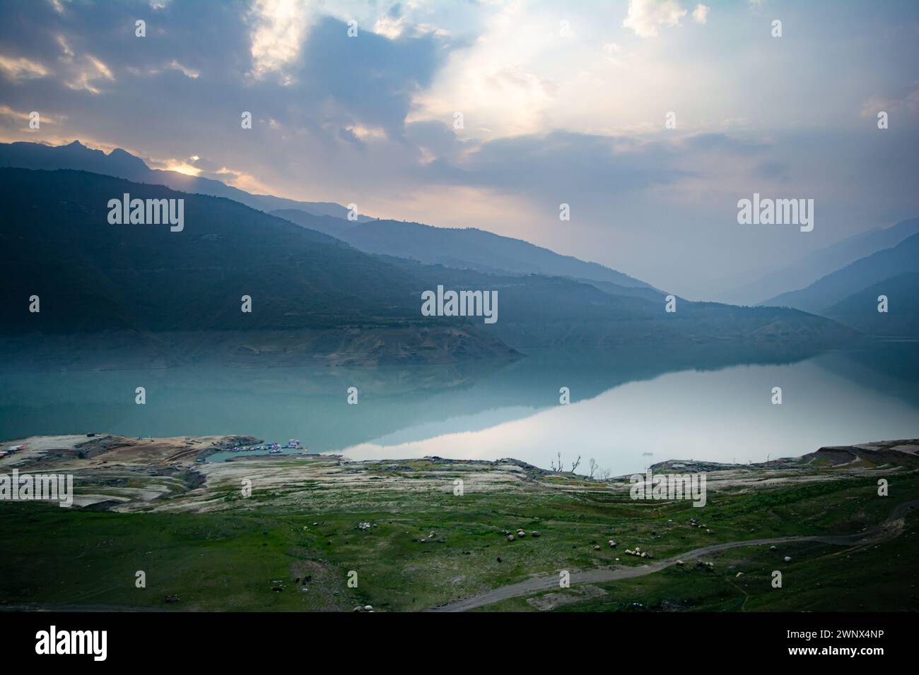Sunrise view of Tehri mountains. Scenery sunrise over Tehri Lake ...