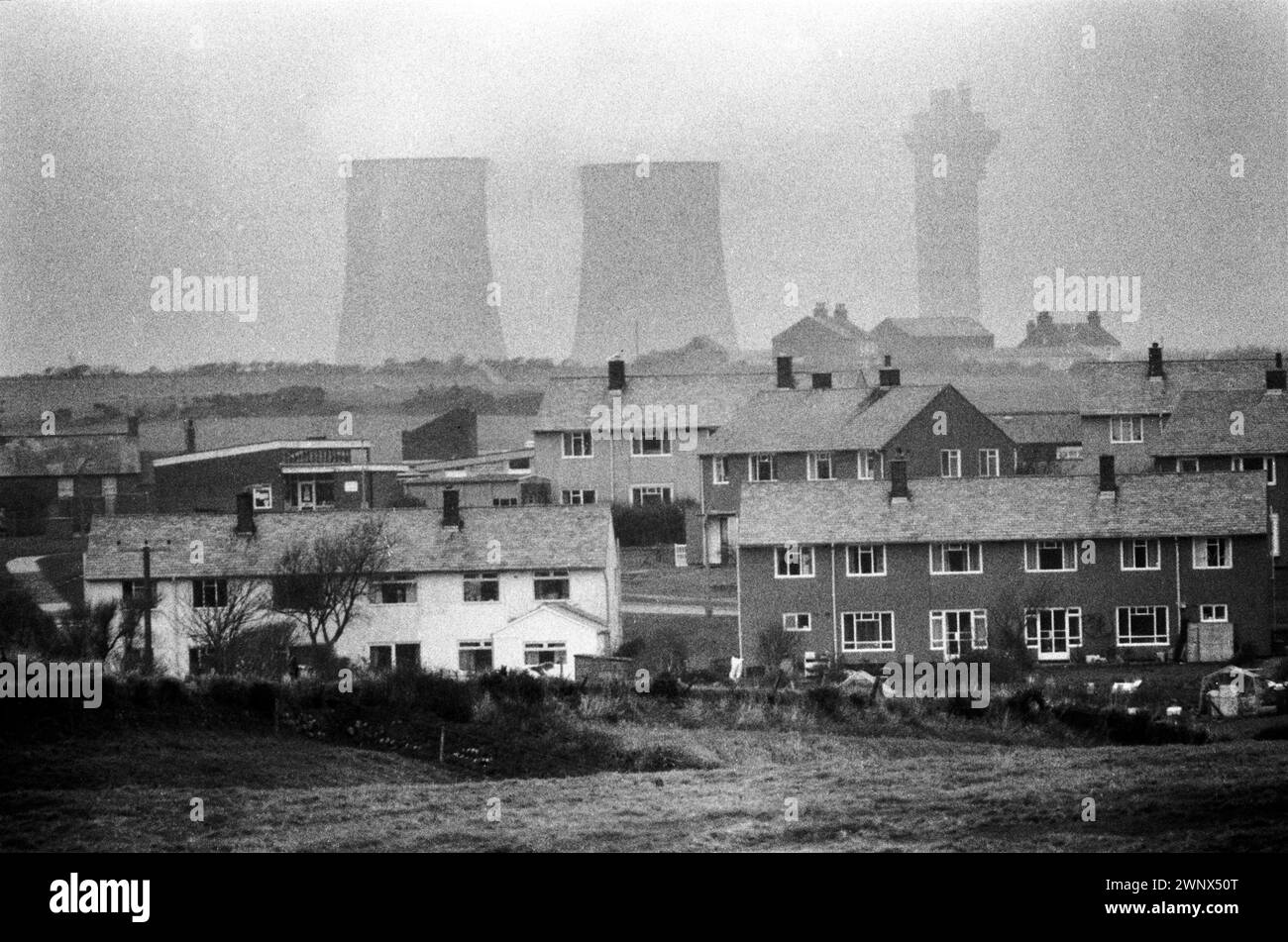 Nuclear energy UK 1980s. Calder Hall Nuclear Power Station processing ...
