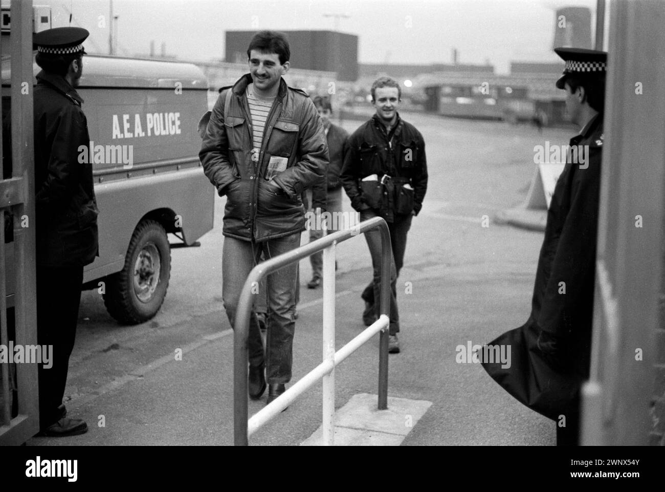 England police station 1980 hi-res stock photography and images - Alamy