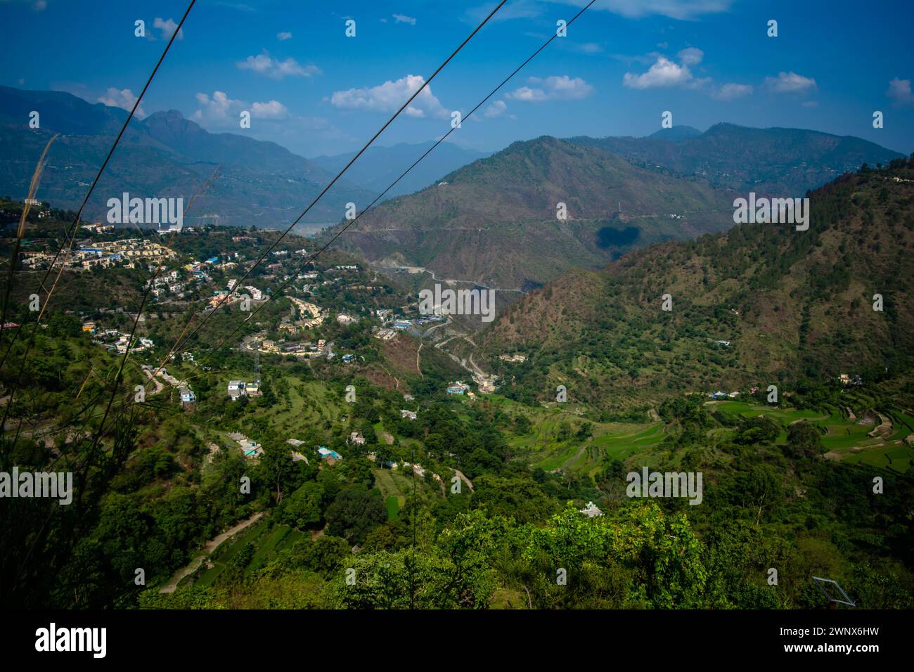 Tehri lake surrounded by mountains in Uttarakhand, india, Tehri Lake is ...
