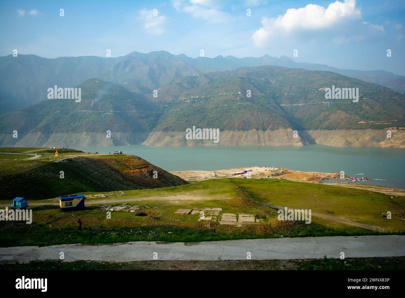 Tehri lake surrounded by mountains in Uttarakhand, india, Tehri Lake is ...