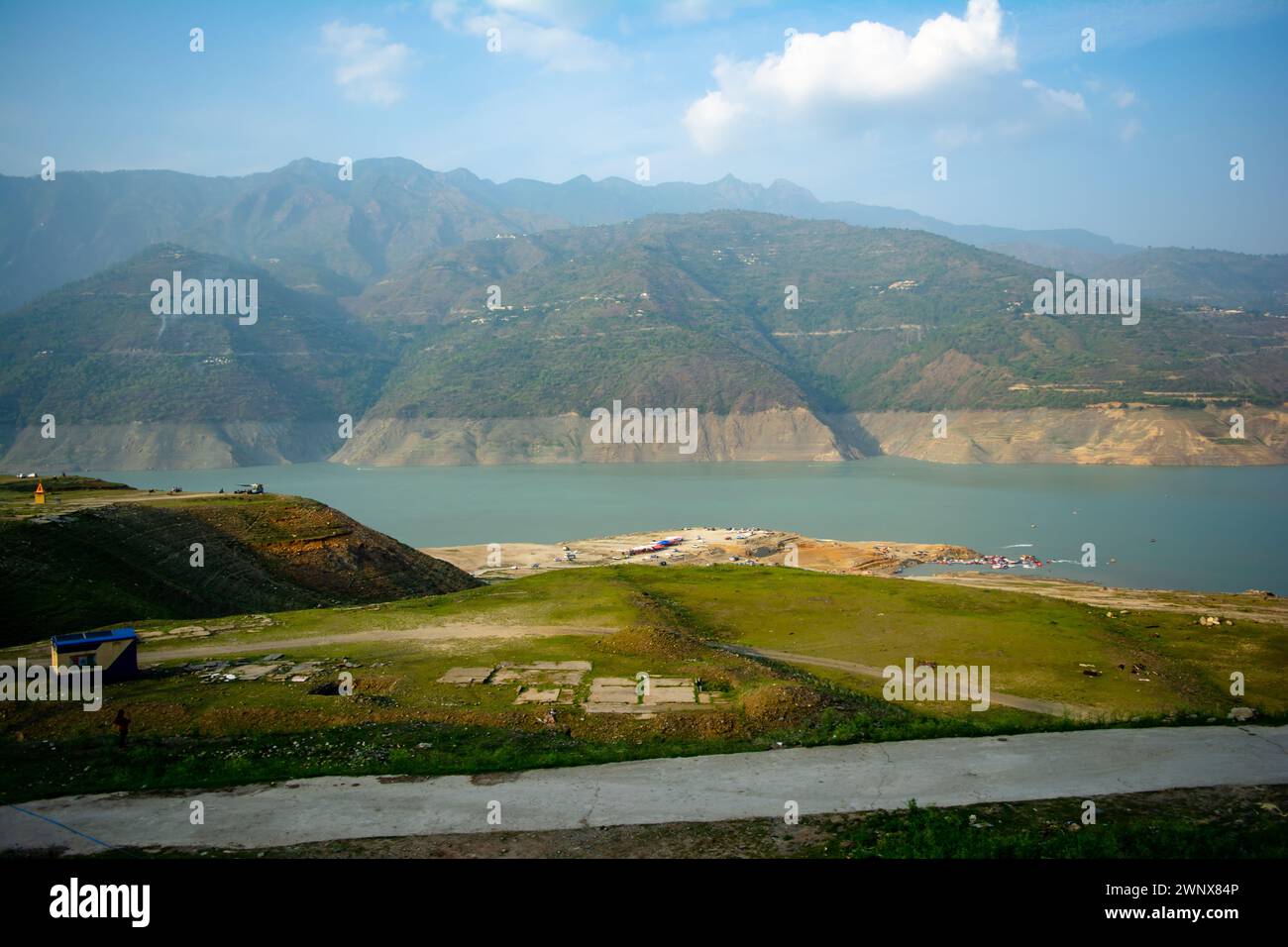 Tehri lake surrounded by mountains in Uttarakhand, india, Tehri Lake is ...