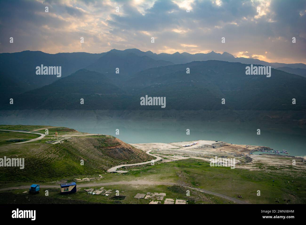 Tehri lake surrounded by mountains in Uttarakhand, india, Tehri Lake is ...
