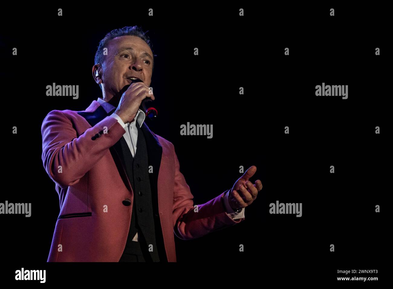 Italian Singer Pupo (Enzo Ghinazzi) live at Teatro Cantiere Carrara (Ex ...