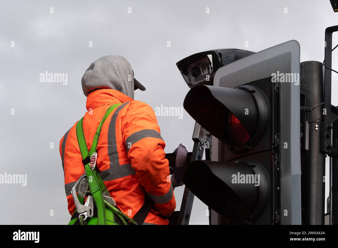 Ulez tfl camera hi-res stock photography and images - Alamy