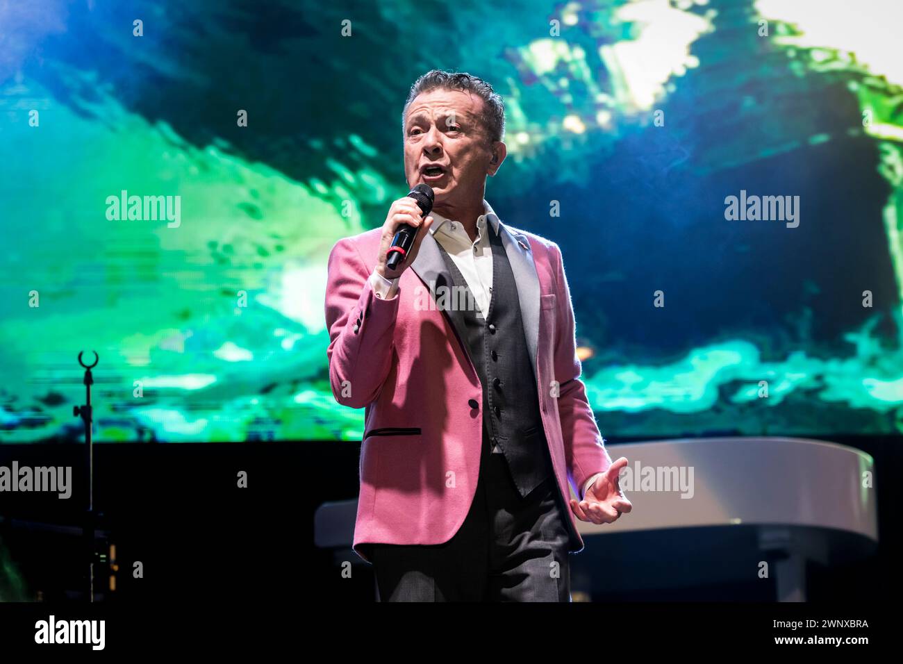 Italian Singer Pupo (Enzo Ghinazzi) live at Teatro Cantiere Carrara (Ex ...
