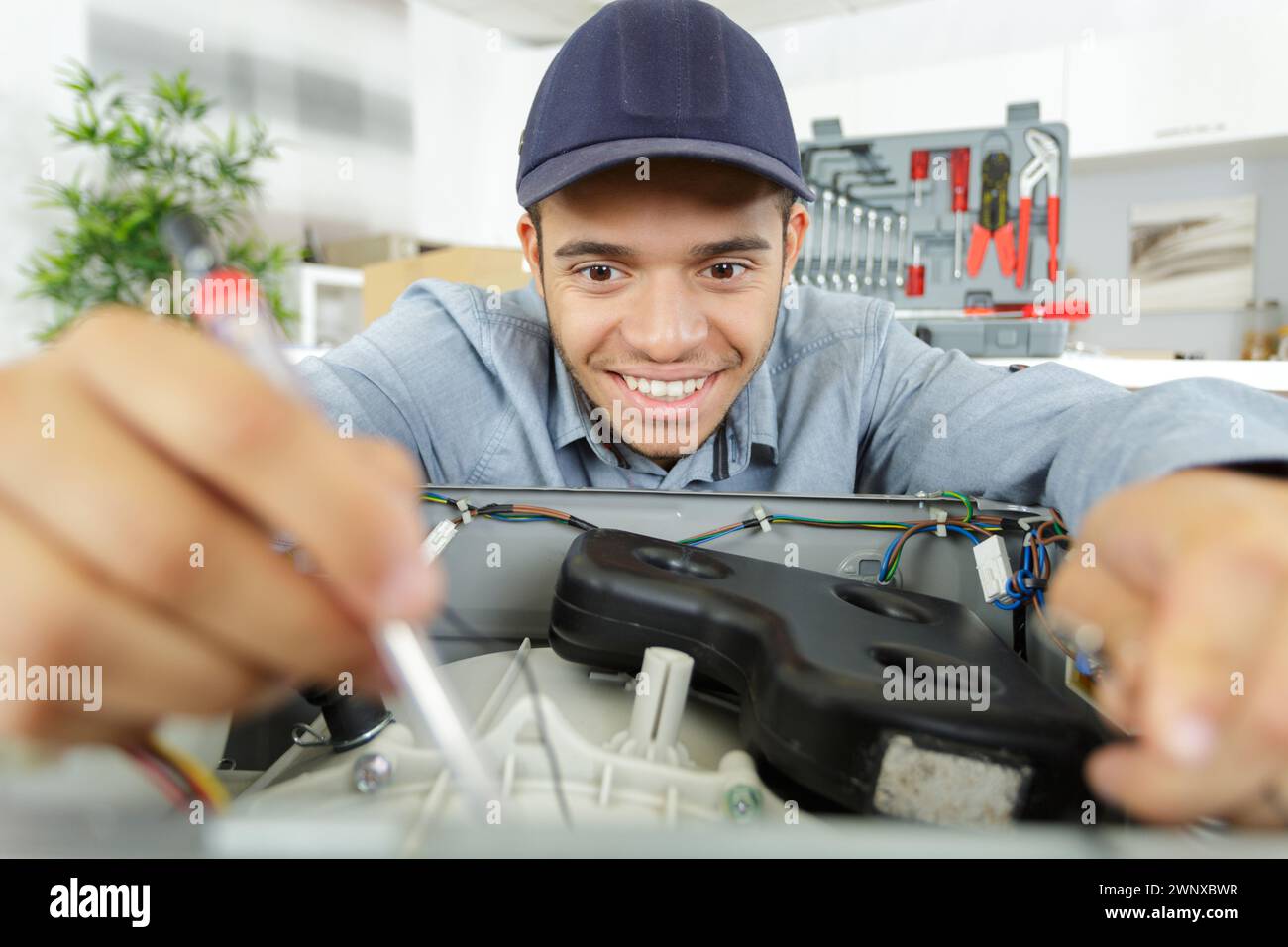 Engineer screwdriver checking wire hi-res stock photography and images ...