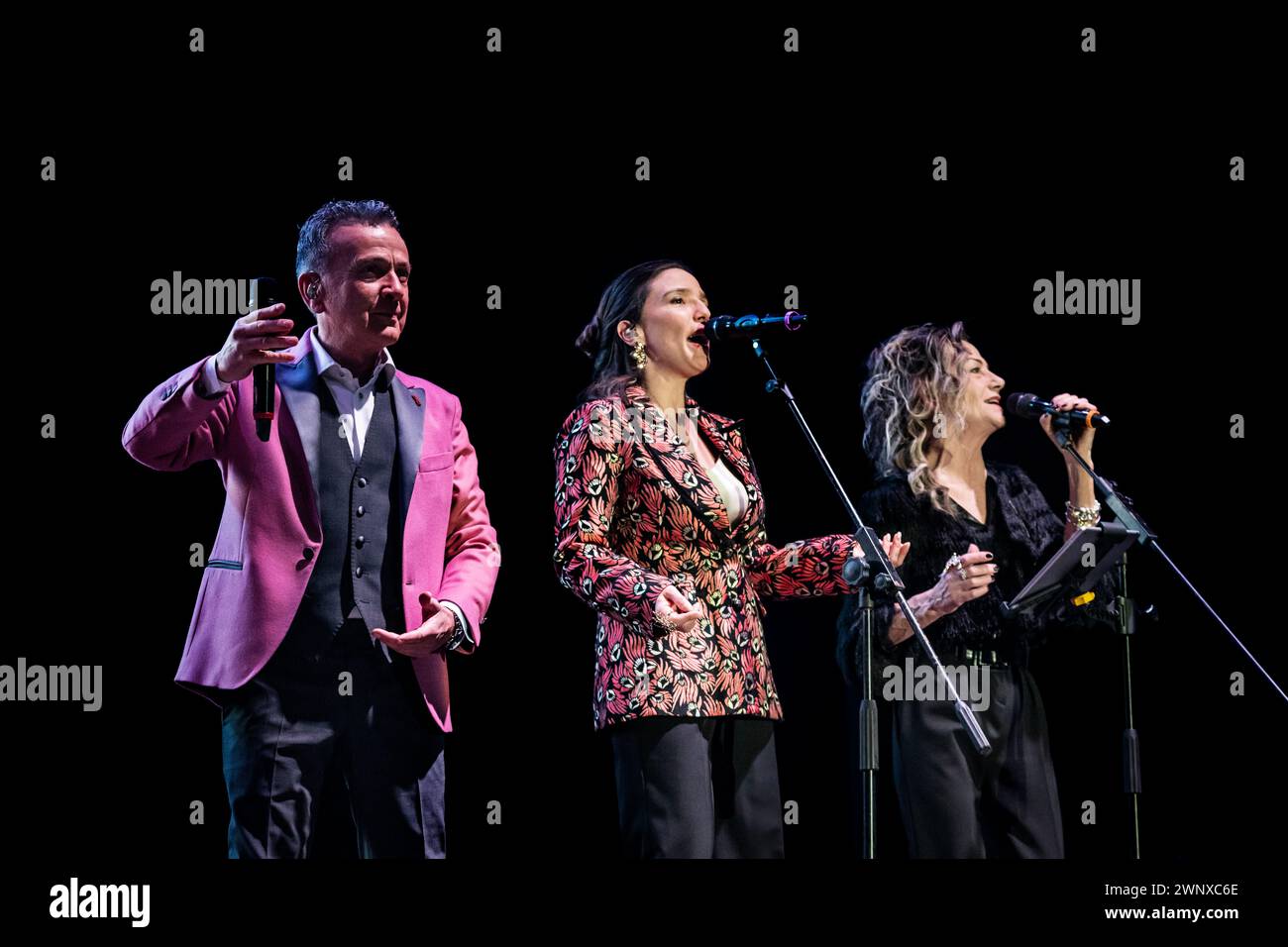 Italian Singer Pupo (Enzo Ghinazzi) live at Teatro Cantiere Carrara (Ex ...