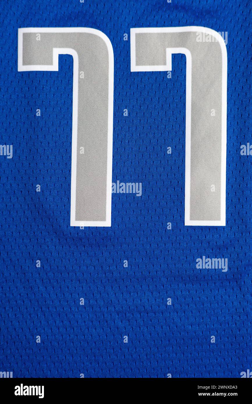 Dallas basketball jersey of Luka with the number 77 Stock Photo - Alamy
