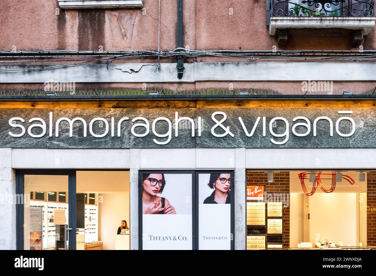 Salmoiraghi and vigano hi-res stock photography and images - Alamy