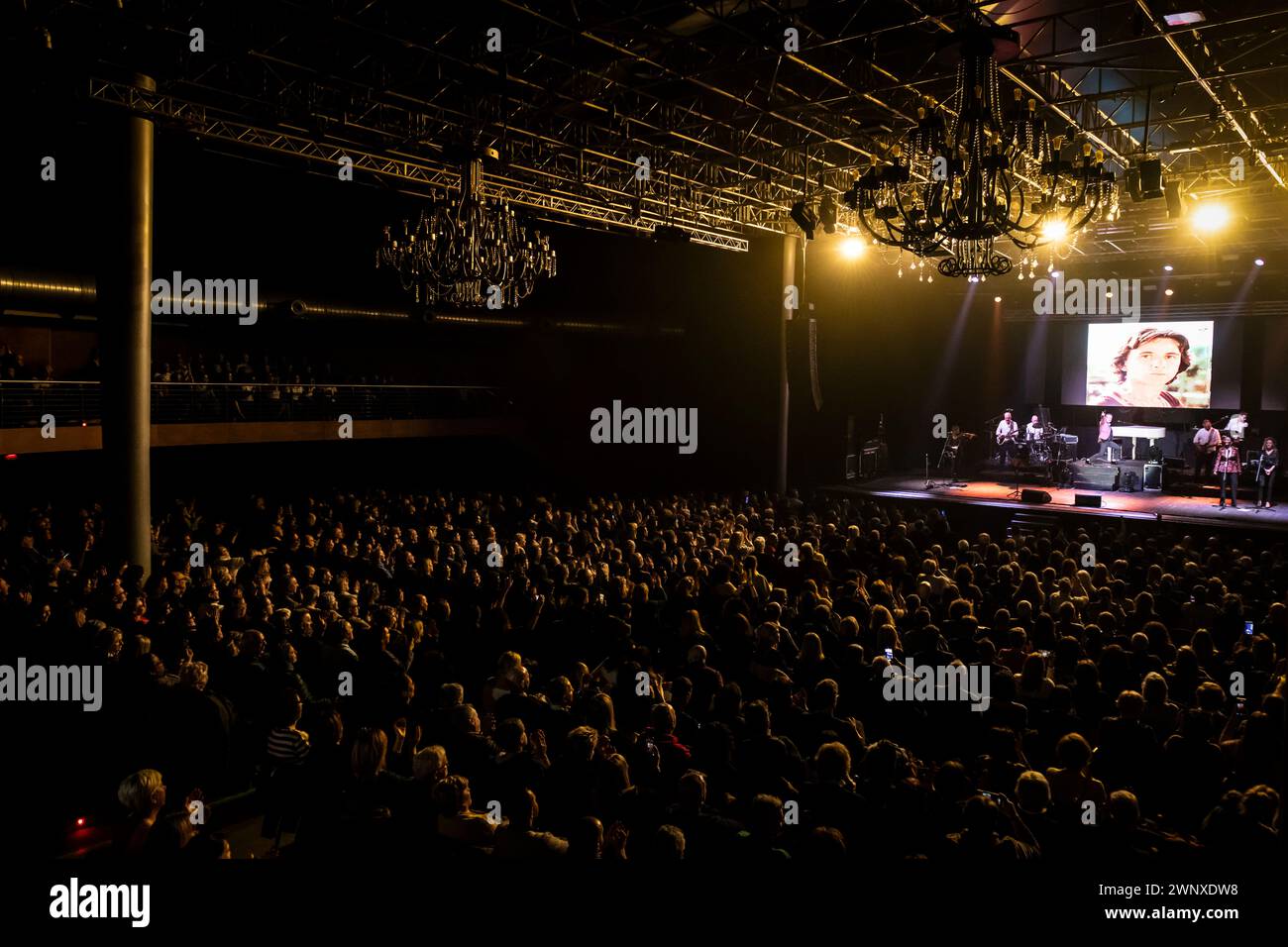 Italian Singer Pupo (Enzo Ghinazzi) live at Teatro Cantiere Carrara (Ex ...