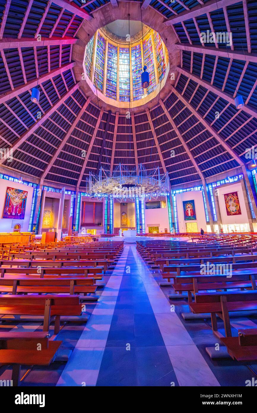 The interior of Liverpool metropolitan cathedral Stock Photo - Alamy