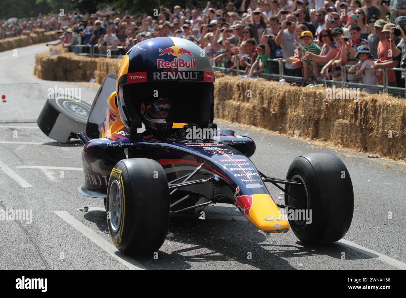 14/07/13 Red Bull F1 Boss Christian Horner's car collapses over the ...
