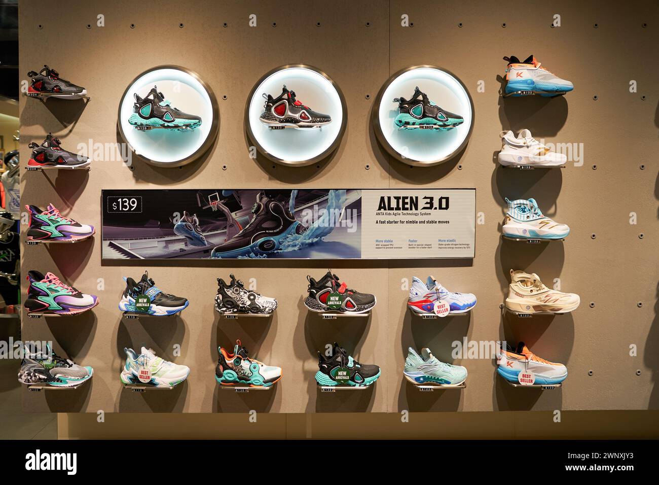 Singapore basketball hi-res stock photography and images - Alamy