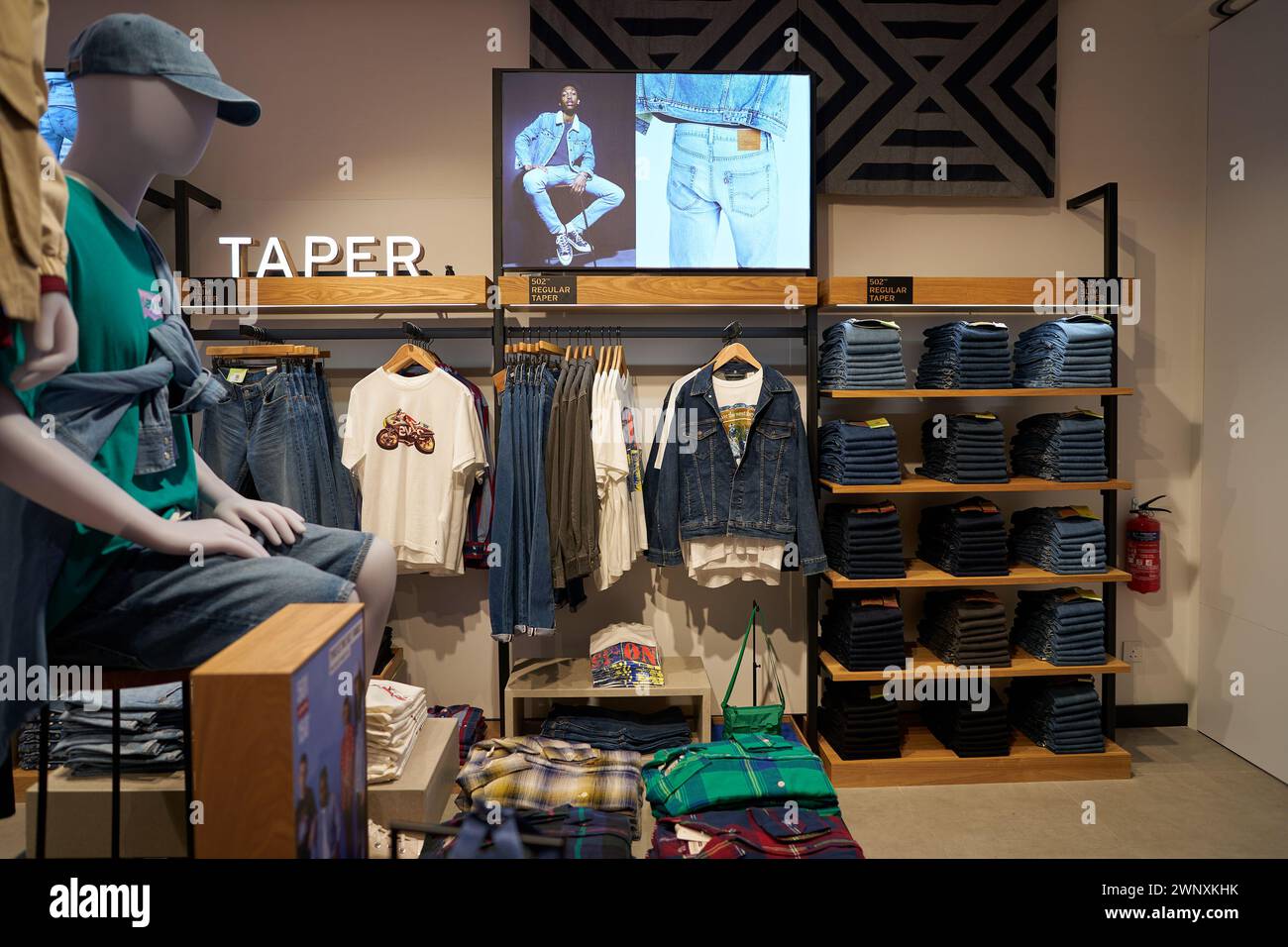 SINGAPORE - NOVEMBER 06, 2023: interior shot of Levi's store in ...