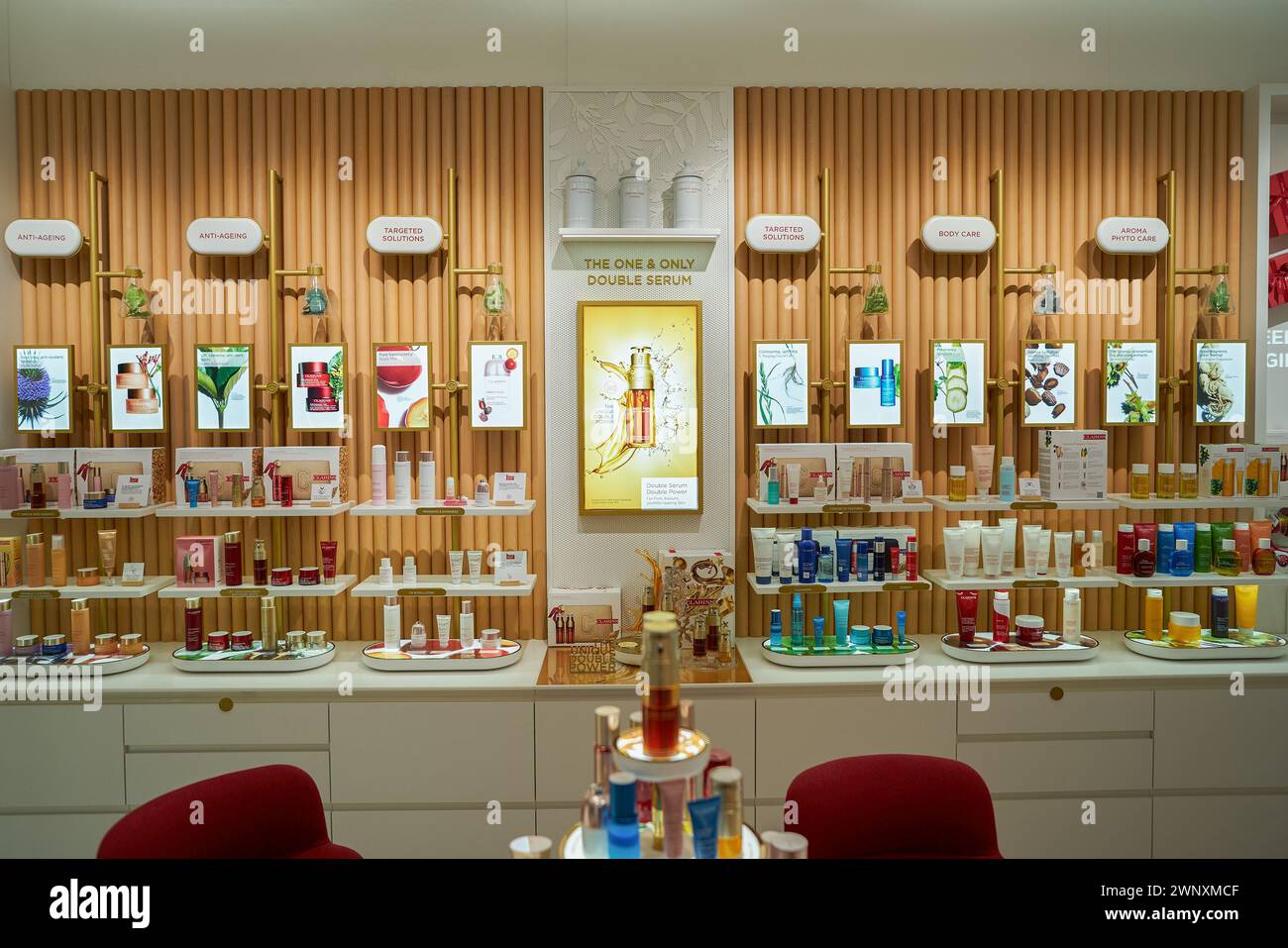 Clarins shop hi-res stock photography and images - Alamy
