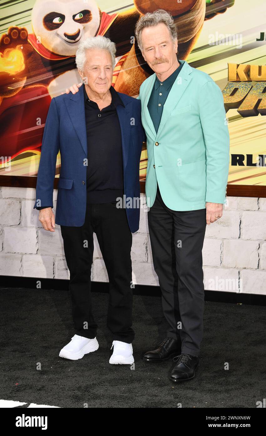 LOS ANGELES, CALIFORNIA - MARCH 03: (L-R) Dustin Hoffman and Bryan ...