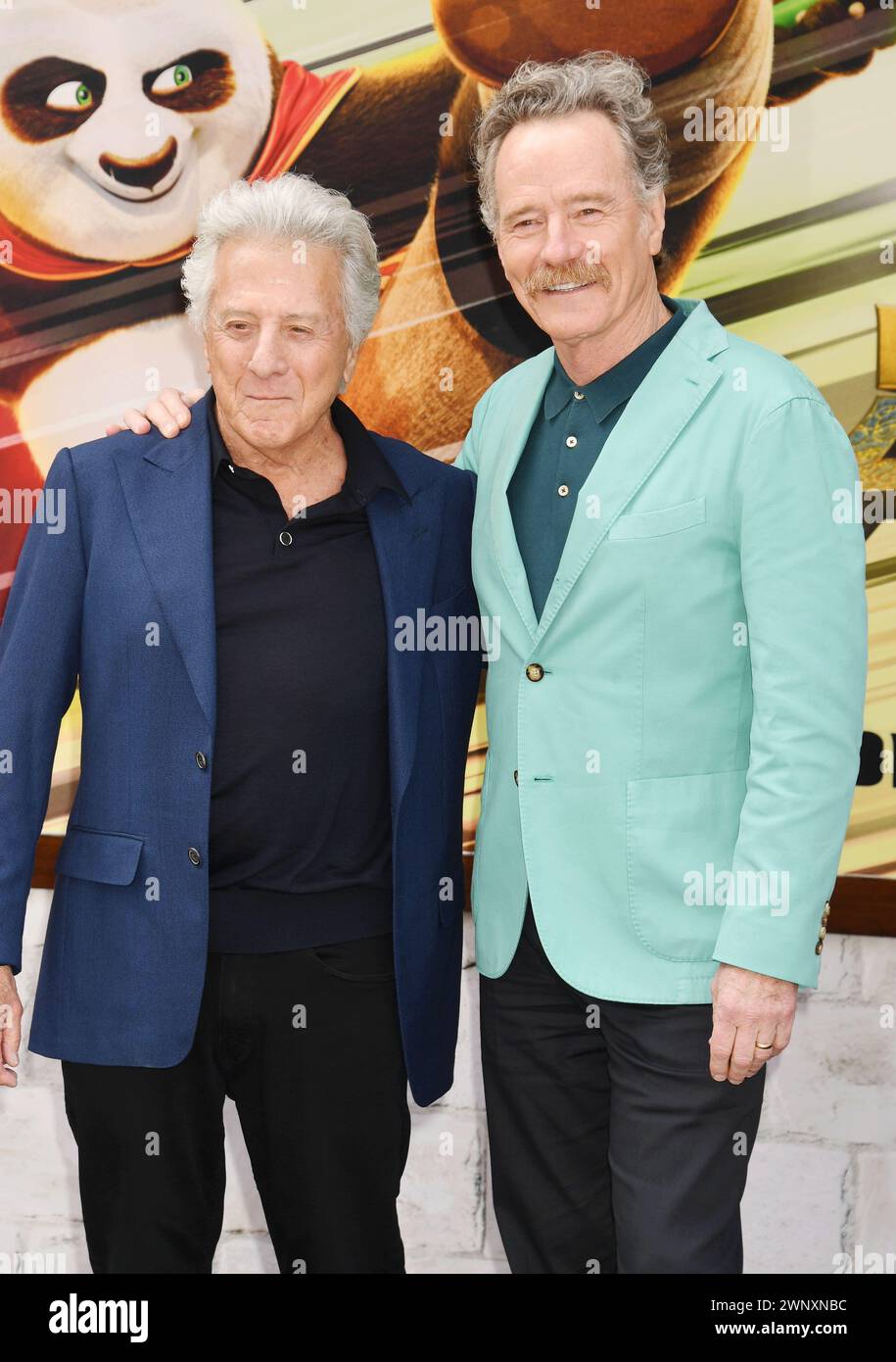 LOS ANGELES, CALIFORNIA - MARCH 03: (L-R) Dustin Hoffman and Bryan ...