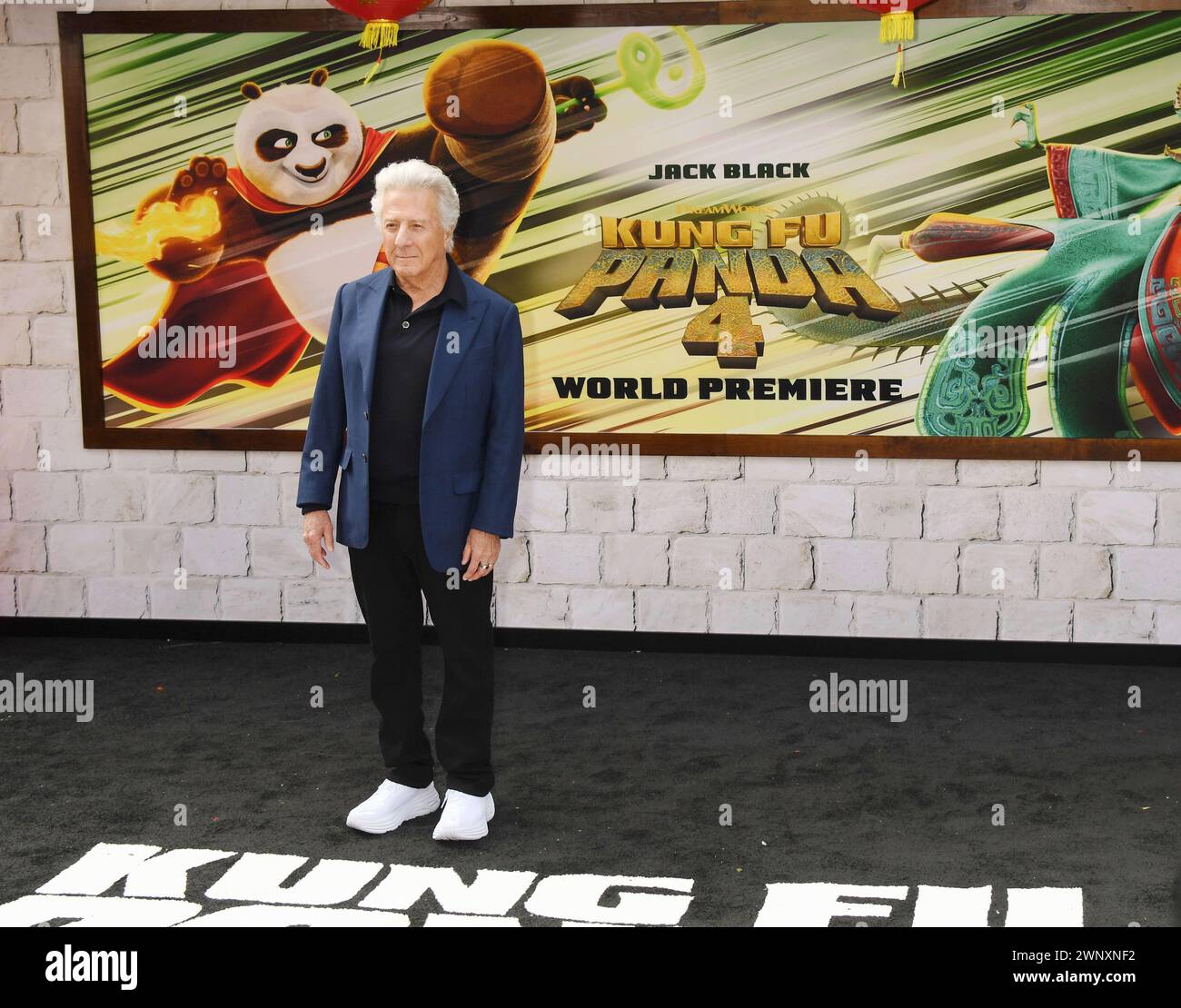 LOS ANGELES, CALIFORNIA - MARCH 03: Dustin Hoffman attends the premiere ...