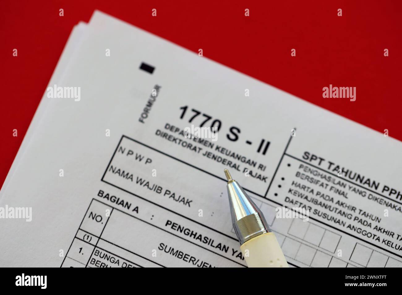 Pembayaran pajak hi-res stock photography and images - Alamy