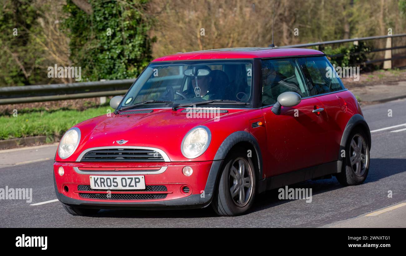 Mini one hi-res stock photography and images - Alamy