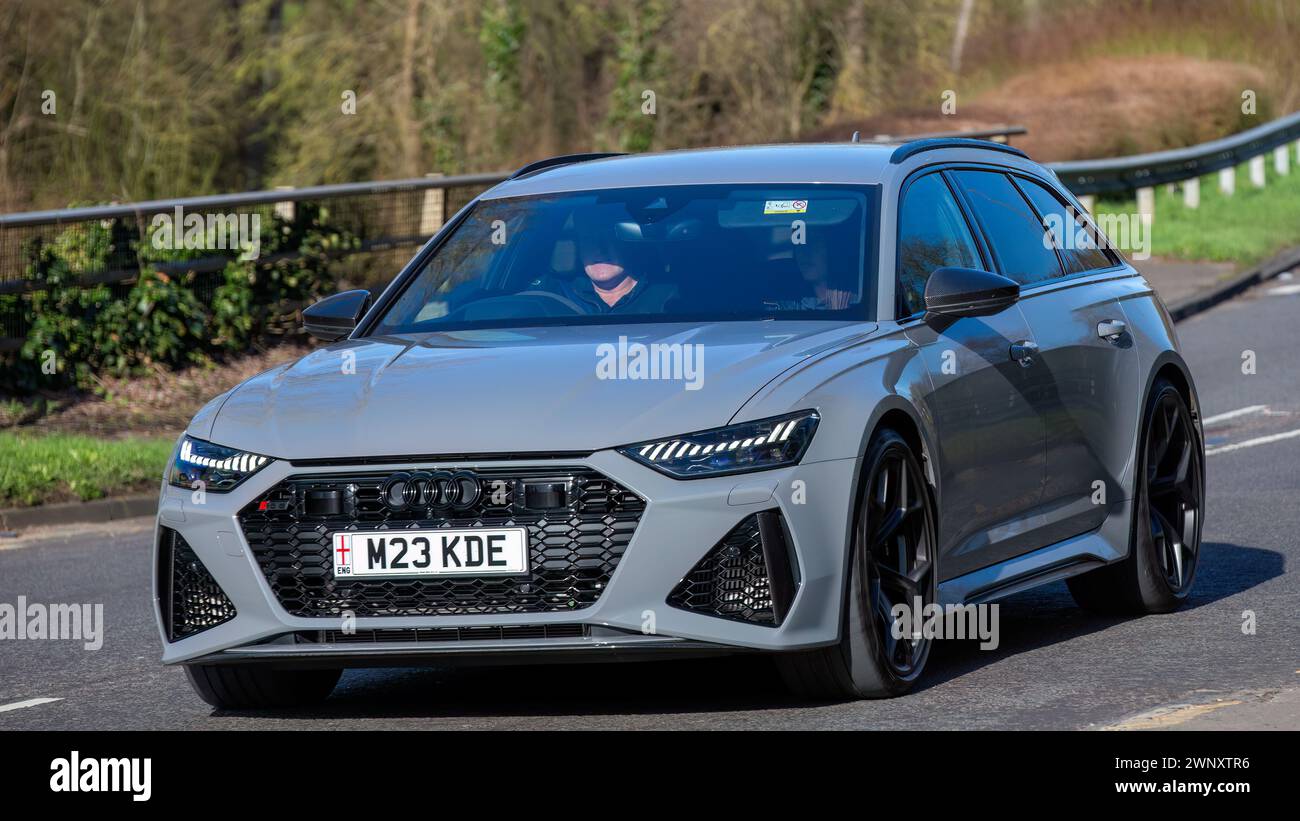 Audi rs6 uk hi-res stock photography and images - Alamy
