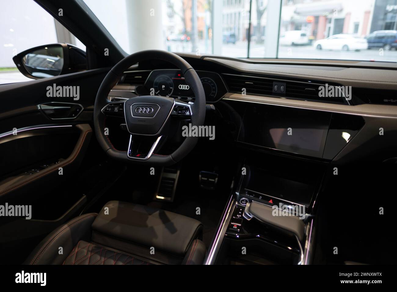 black Interior, steering wheel Audi Q8 Sportback e-tron 2024 Electric ...