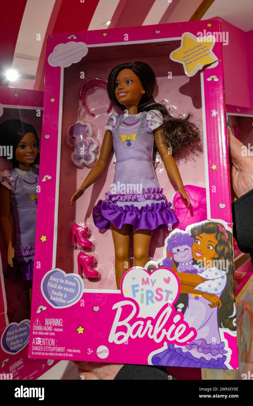 Mattel barbie hi-res stock photography and images - Alamy