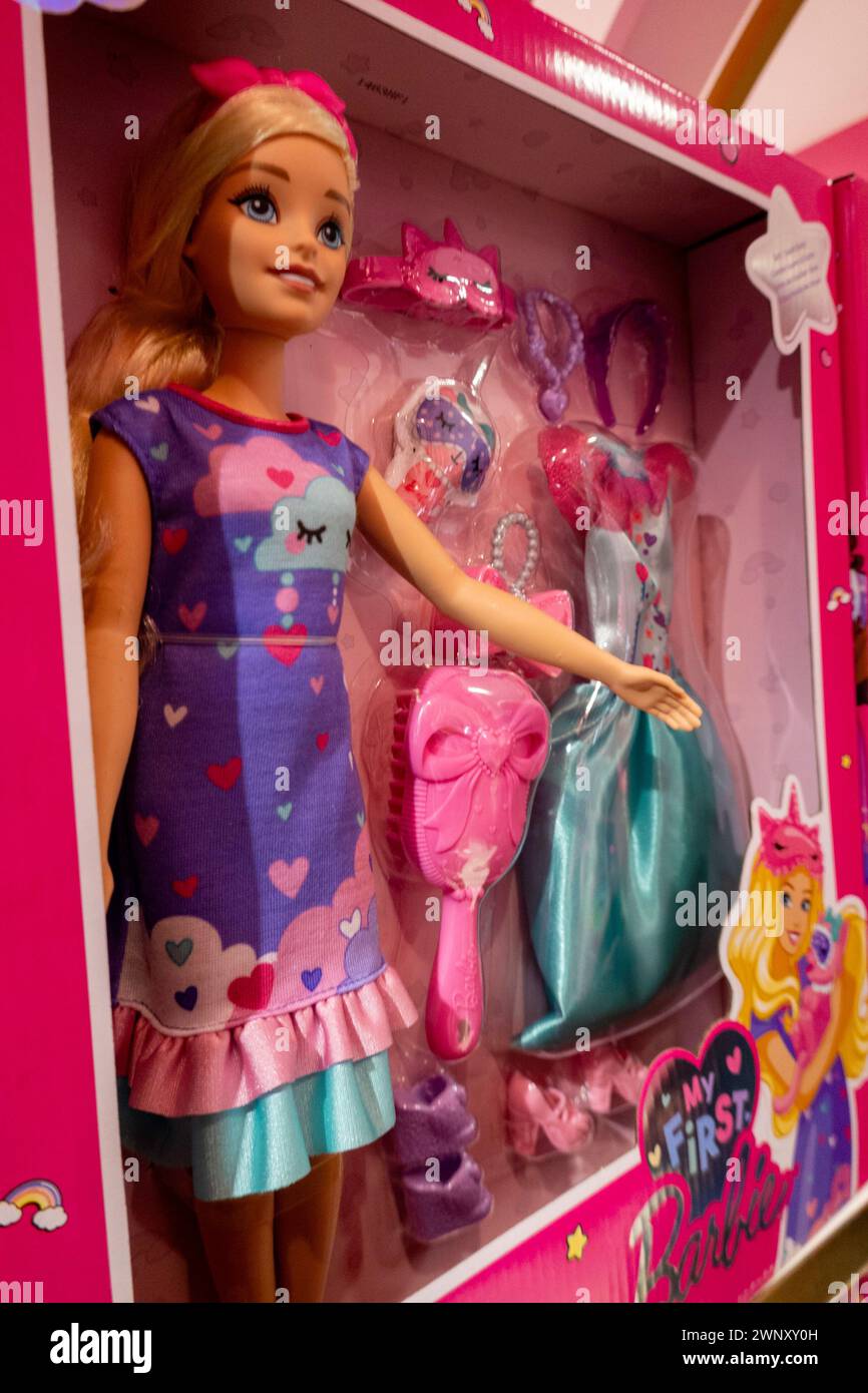 Mattel barbie hi-res stock photography and images - Alamy