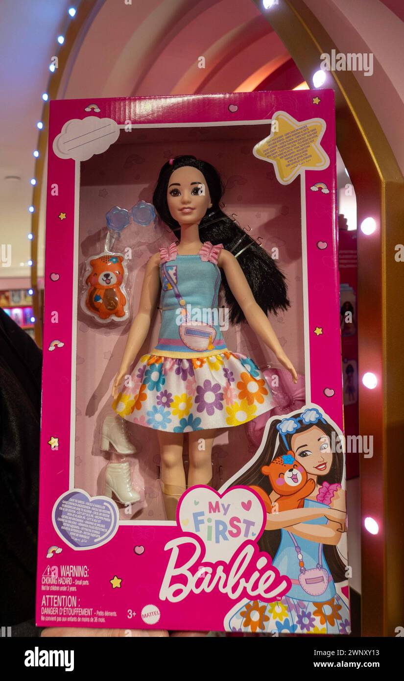 Mattel barbie hi-res stock photography and images - Alamy