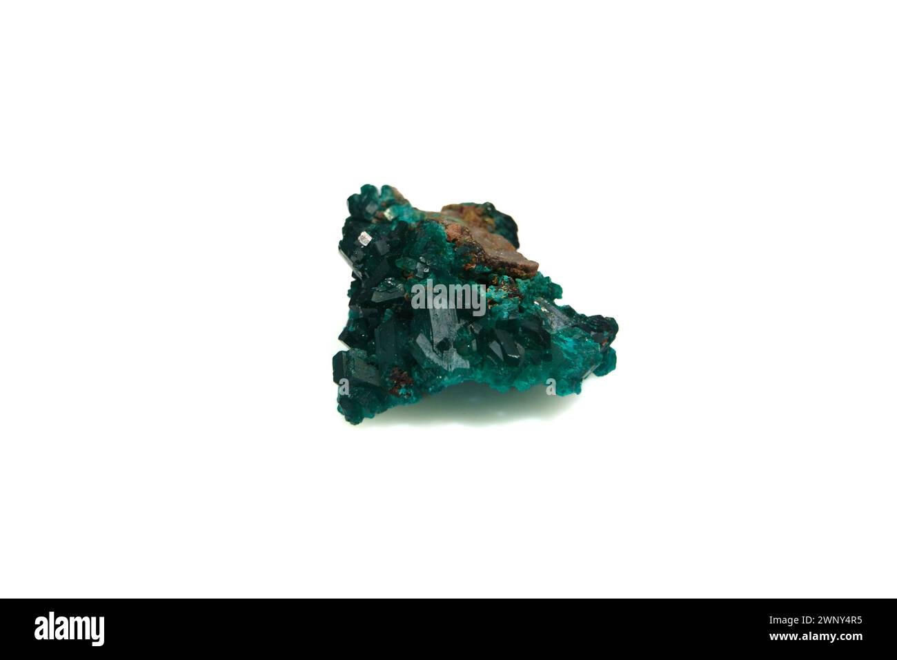 Green crystals dioptase copper hi-res stock photography and images - Alamy