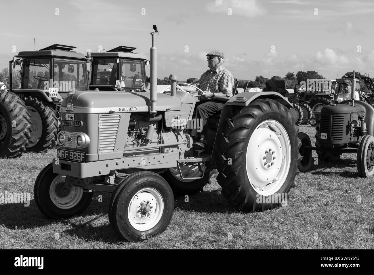 Draytonsomersetunited Kingdomaugust 19th 2023a Restored Nuffield 465 Tractor Is On Show At