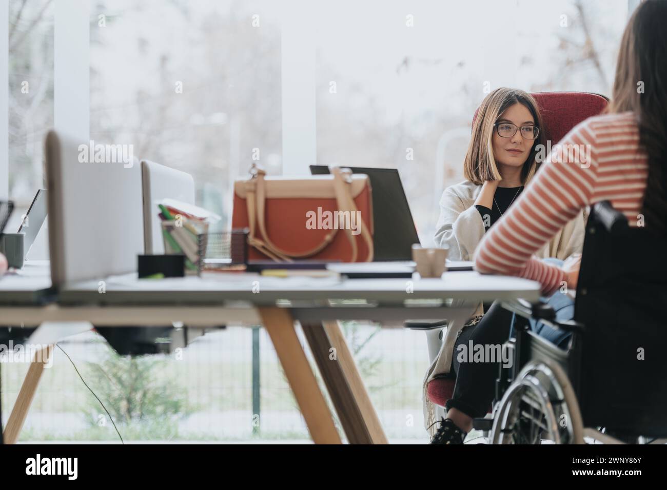 Workplace inclusivity hi-res stock photography and images - Alamy