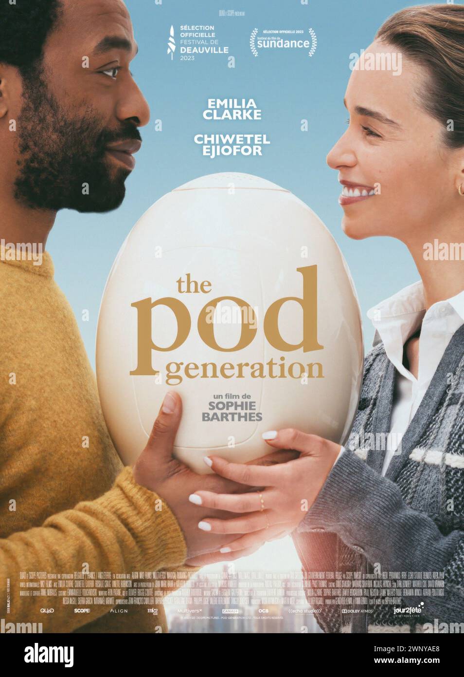 THE POD GENERATION, French poster, from left: Chiwetel Ejiofor, Emilia ... THE POD GENERATION, French poster, from left: Chiwetel Ejiofor, Emilia ...