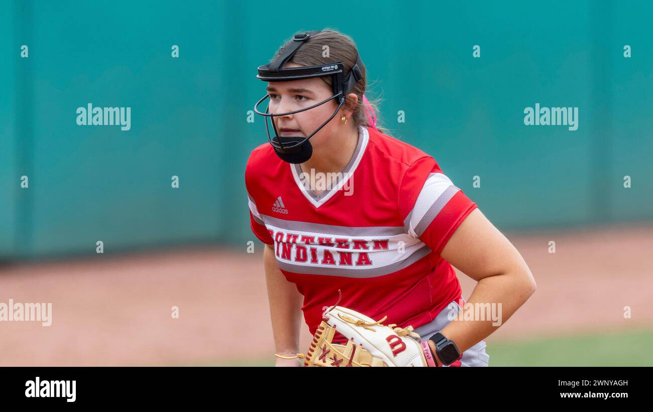 Southern Indiana catcher/infielder Shelby Stivers (6) during an NCAA ...