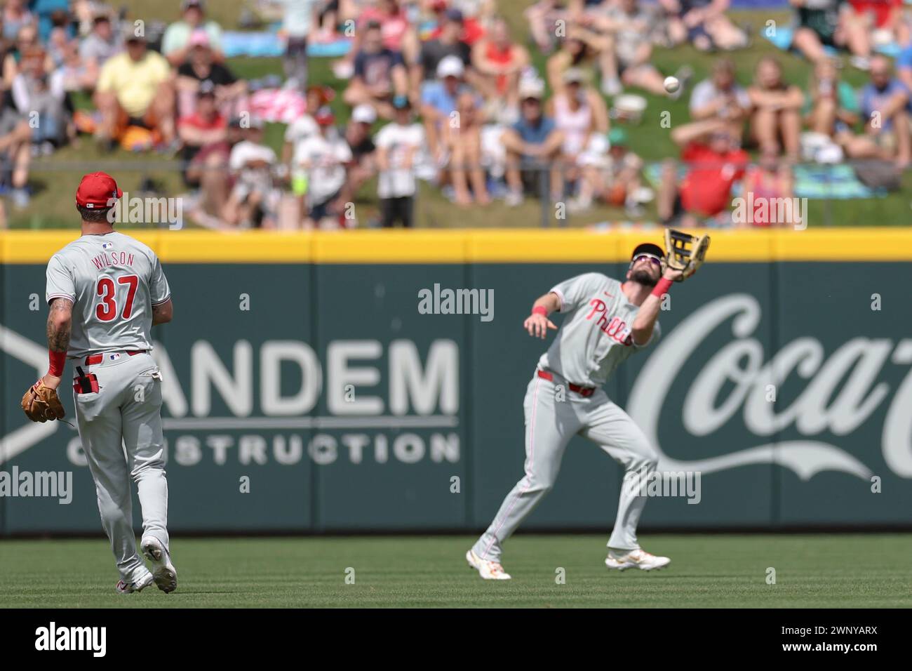 David dahl hi-res stock photography and images - Alamy