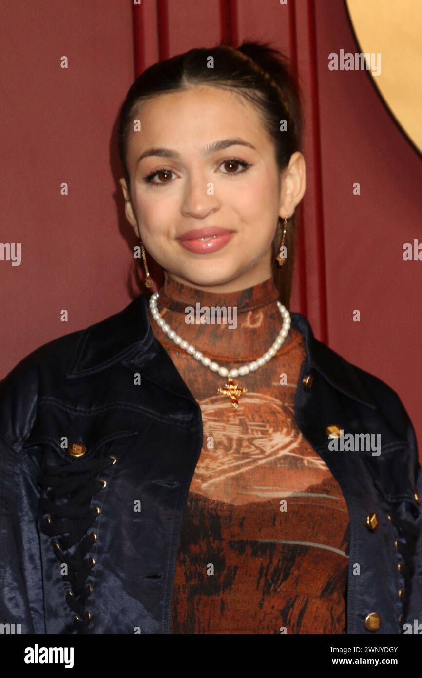 Josie totah hi-res stock photography and images - Alamy