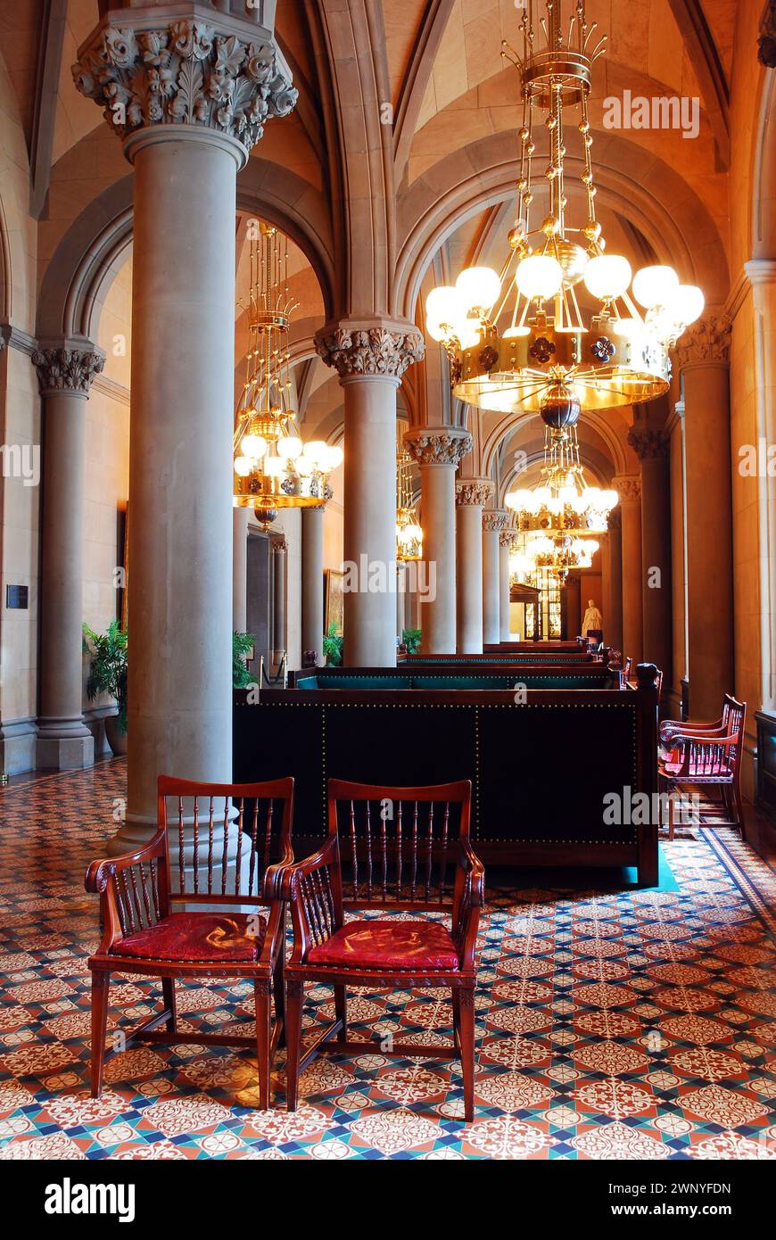 New york state capitol interior hi-res stock photography and images - Alamy