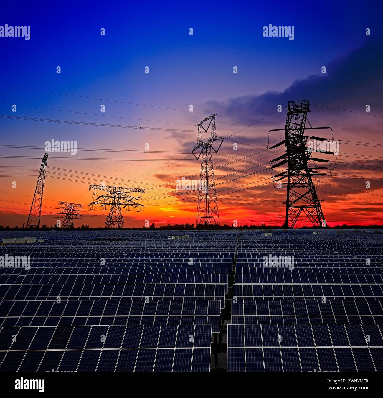 Grid tied solar hi-res stock photography and images - Alamy
