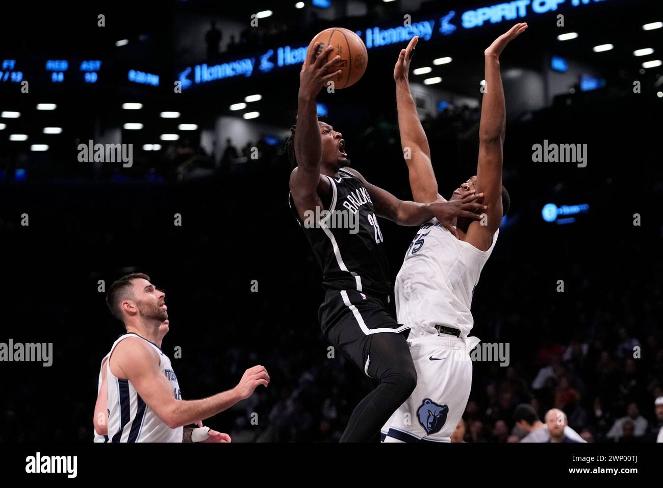 Brooklyn Nets' Dorian Finney-Smith (28) shoots over Memphis Grizzlies ...