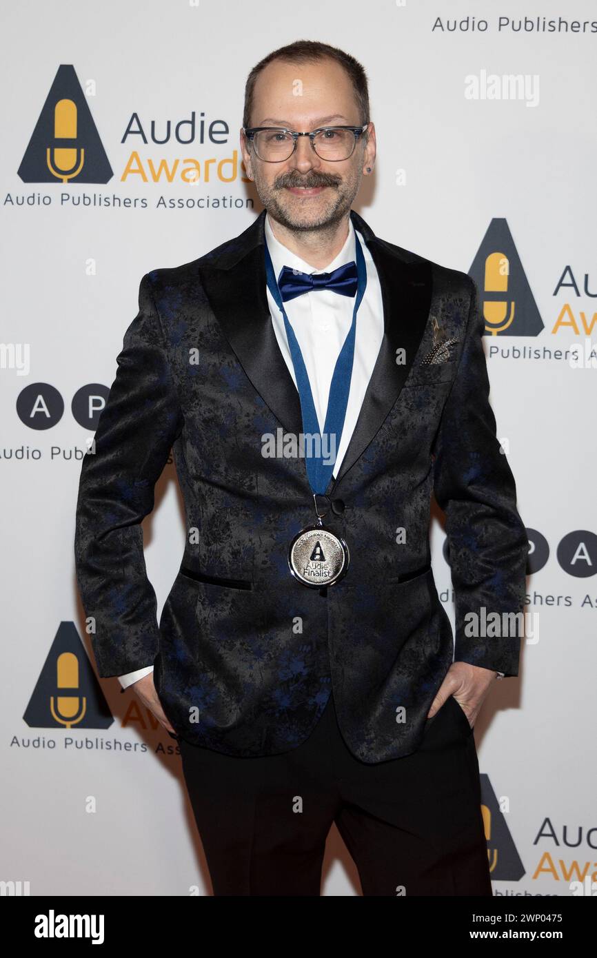 Los Angeles, USA. 04th Mar, 2024. Pete Cross attends the arrivals of ...