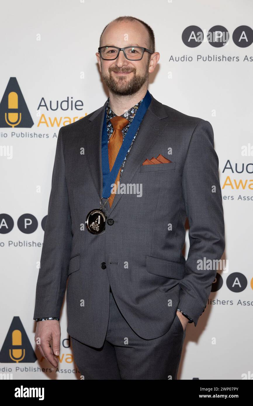 Los Angeles, USA. 04th Mar, 2024. Alan Carlson attends the arrivals of ...