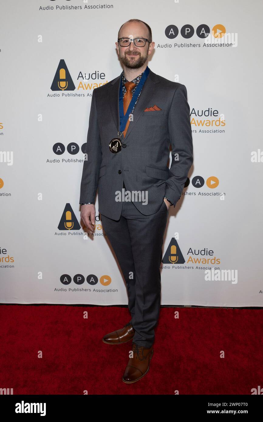 Los Angeles, USA. 04th Mar, 2024. Alan Carlson attends the arrivals of ...